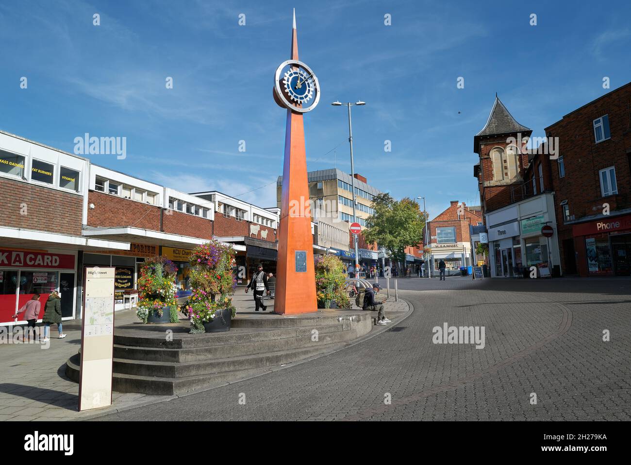 Pedestrianised shopping centre on the High Street at Kettering, England ...