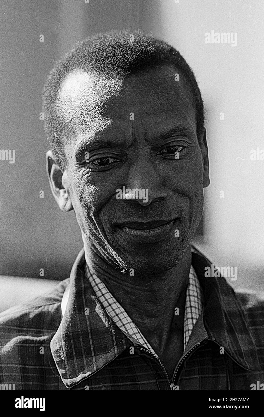 1975 ny marathon hi-res stock photography and images - Alamy