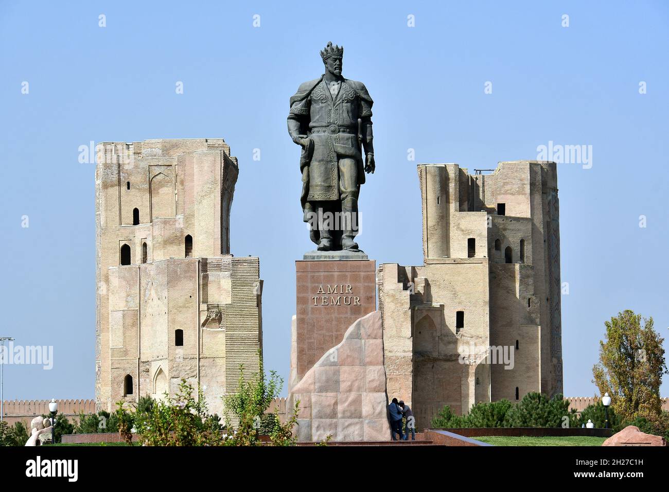 Statue of Amir Timur, Shahrisabz, Qashqadaryo Region, Uzbekistan ...