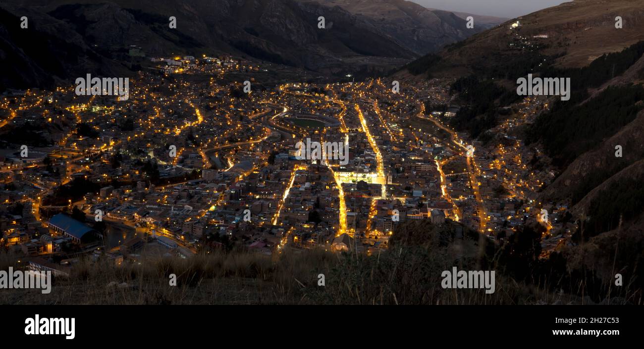 Panoramic view of a city from a canyon at night time Stock Photo - Alamy