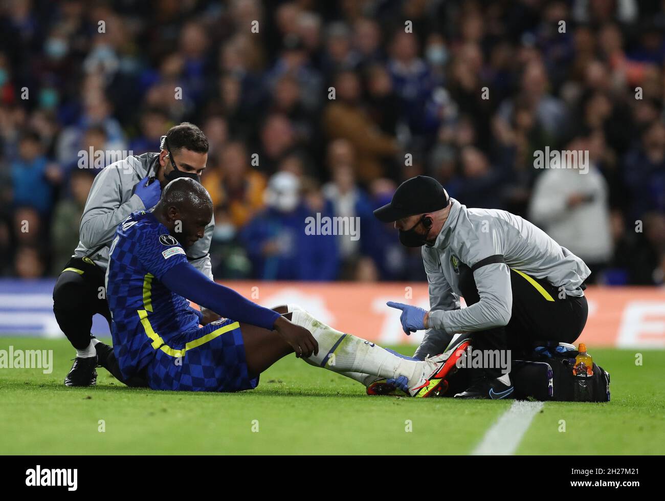 London, England, 20th October 2021. Romelu Lukaku of Chelsea receives ...
