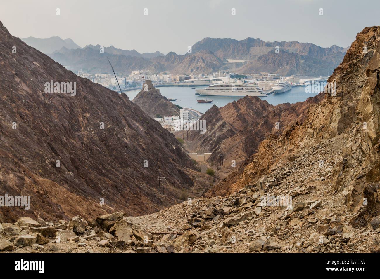 View of Muttrah port in Muscat, Oman Stock Photo - Alamy