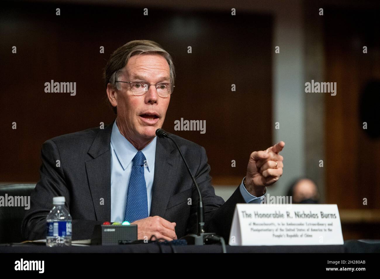 R nicholas burns hi-res stock photography and images - Alamy