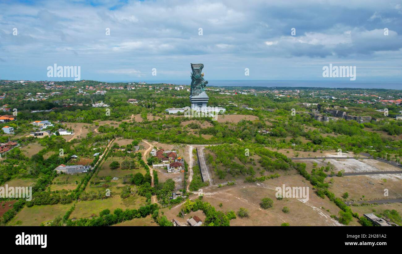 Garuda Sculpture High Resolution Stock Photography and Images - Alamy