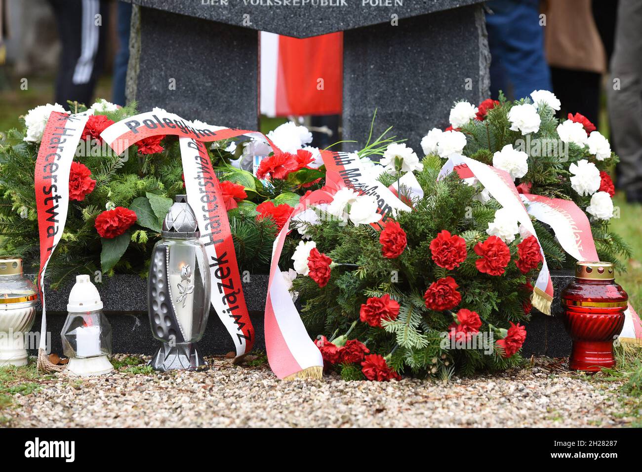 Das KZ Ebensee war ein Außenlager des KZs Mauthausen in der Gemeinde ...