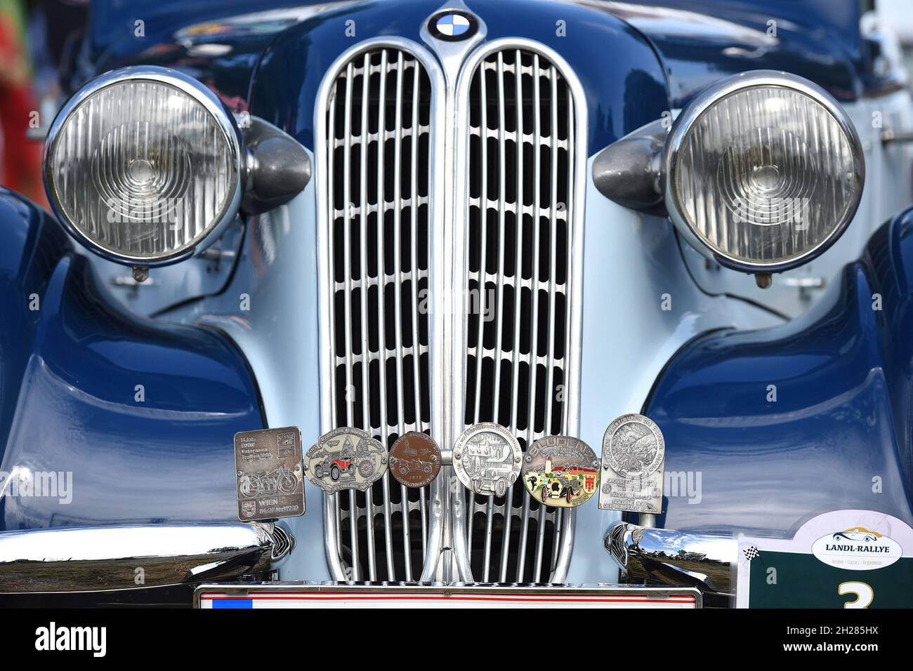 Oldtimer-Auto. bei einer Ausfahrt in Oberösterreich - Classic car at an ...