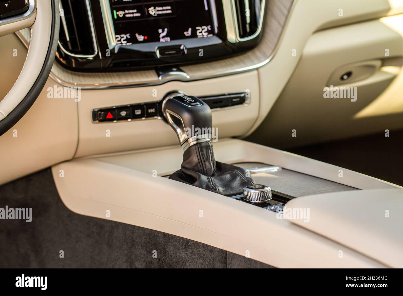 Modern automatic gearbox. Close up of the gearbox transmission handle ...