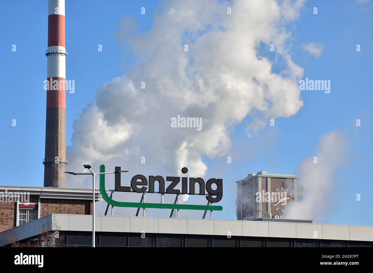 Modal textile hi-res stock photography and images - Alamy