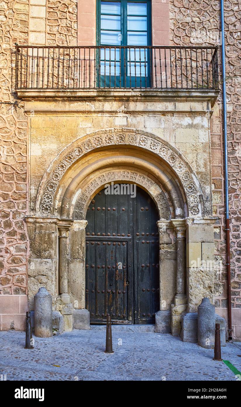Principal facade of the Marqueses de Lozoya´s House. View from Plaza ...