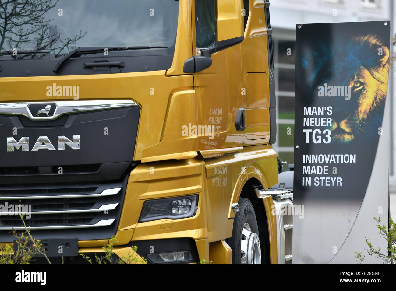 Steyr trucks hi-res stock photography and images - Alamy