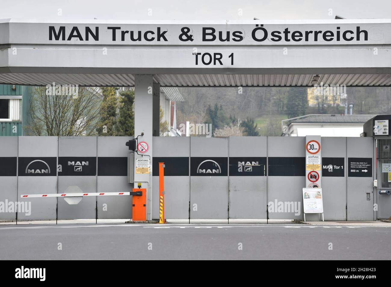 MAN-Werk in Steyr, Oberösterreich, Österreich, Europa - MAN factory in ...