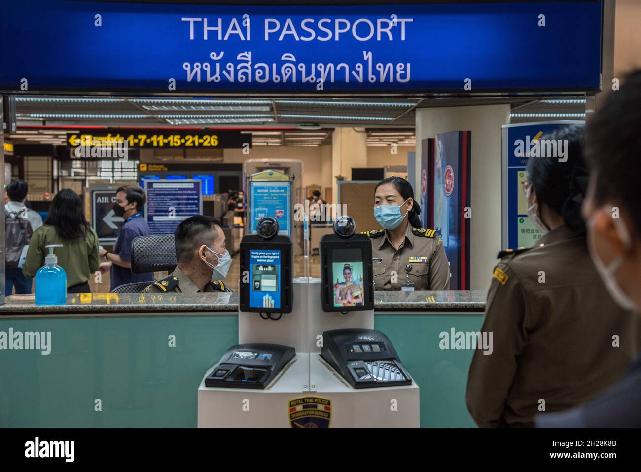 Bangkok immigration hi-res stock photography and images - Alamy