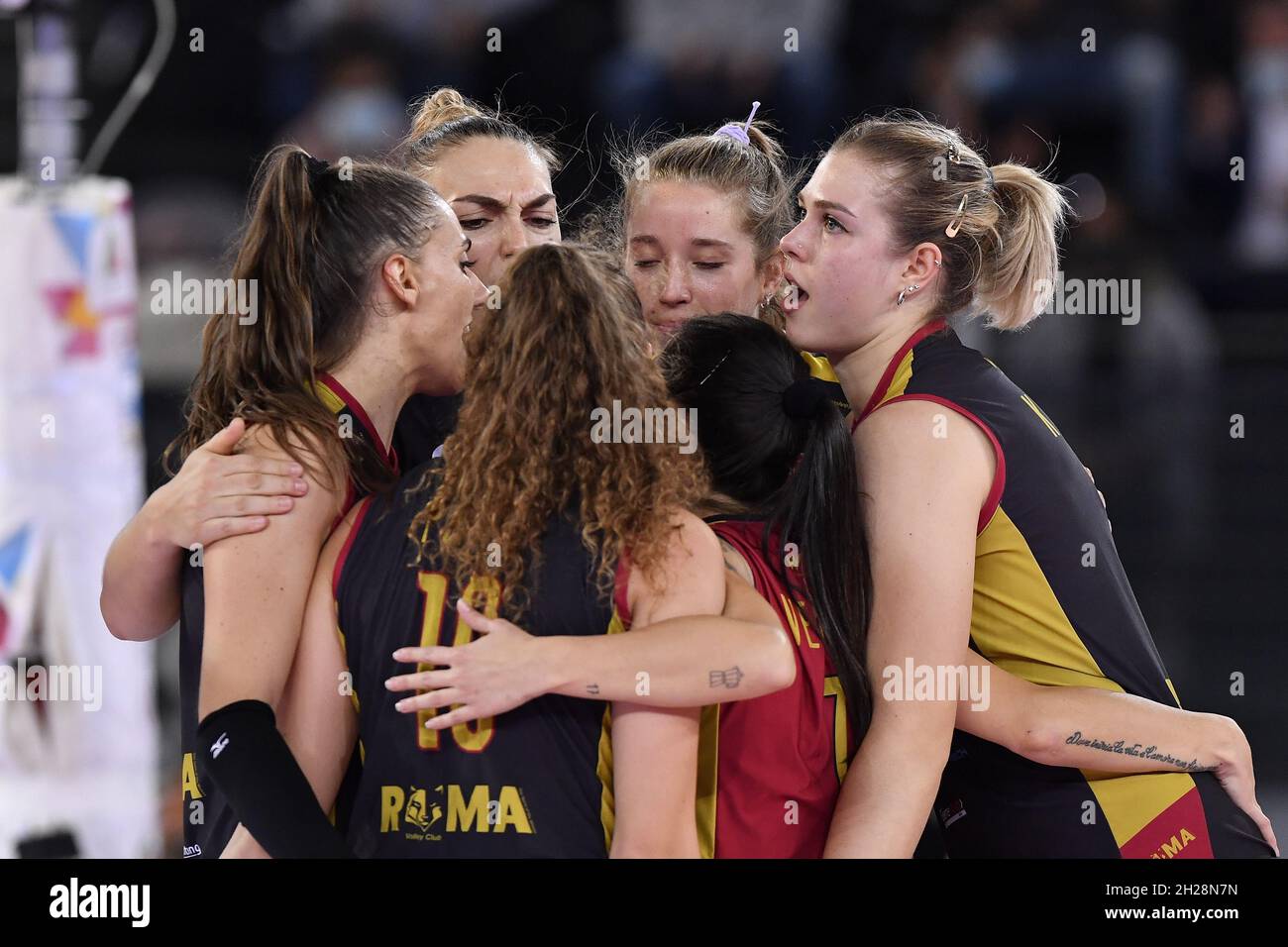 Italian womens national volleyball team hi-res stock photography and ...