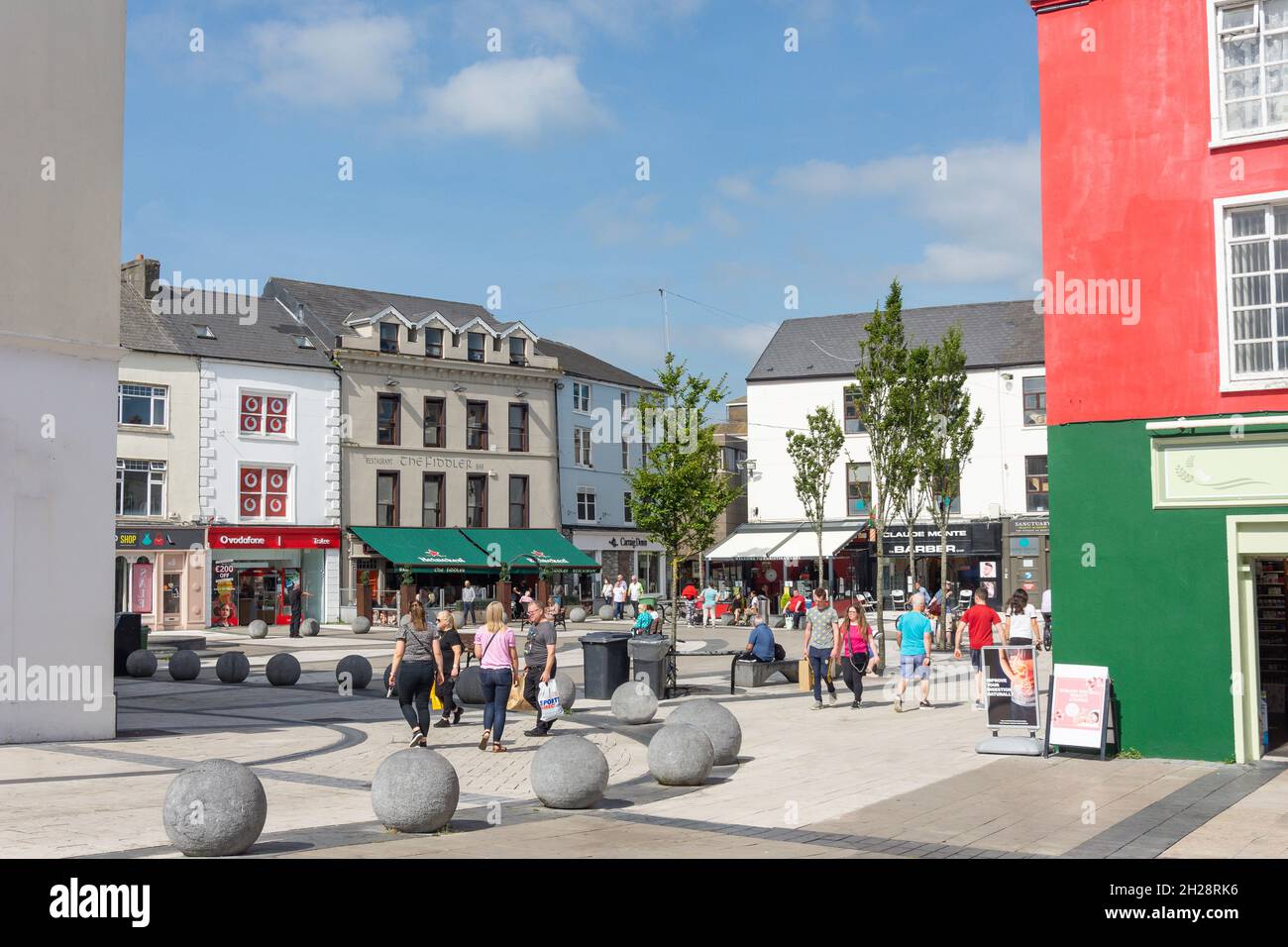 The Square, Tralee (Tra Li), County Kerry, Republic of Ireland Stock ...