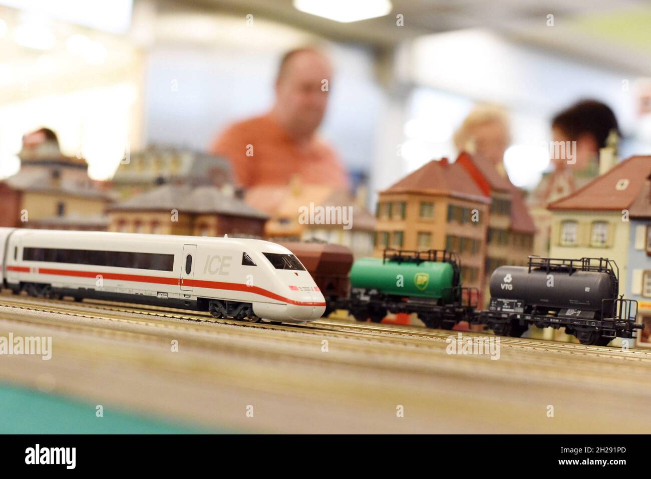 Miniatur set hi-res stock photography and images - Alamy