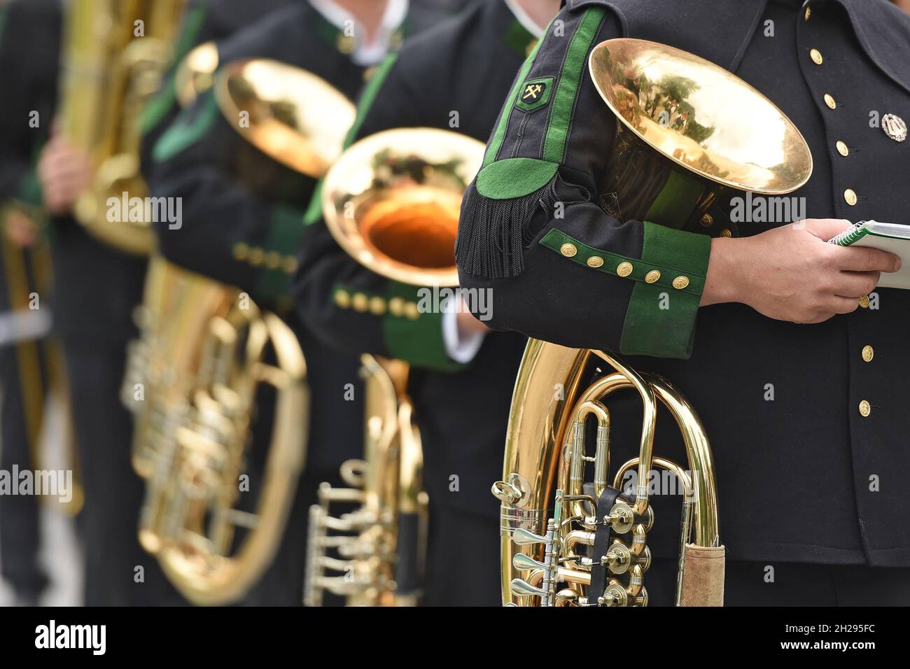 Musiker blasinstrument hi-res stock photography and images - Alamy