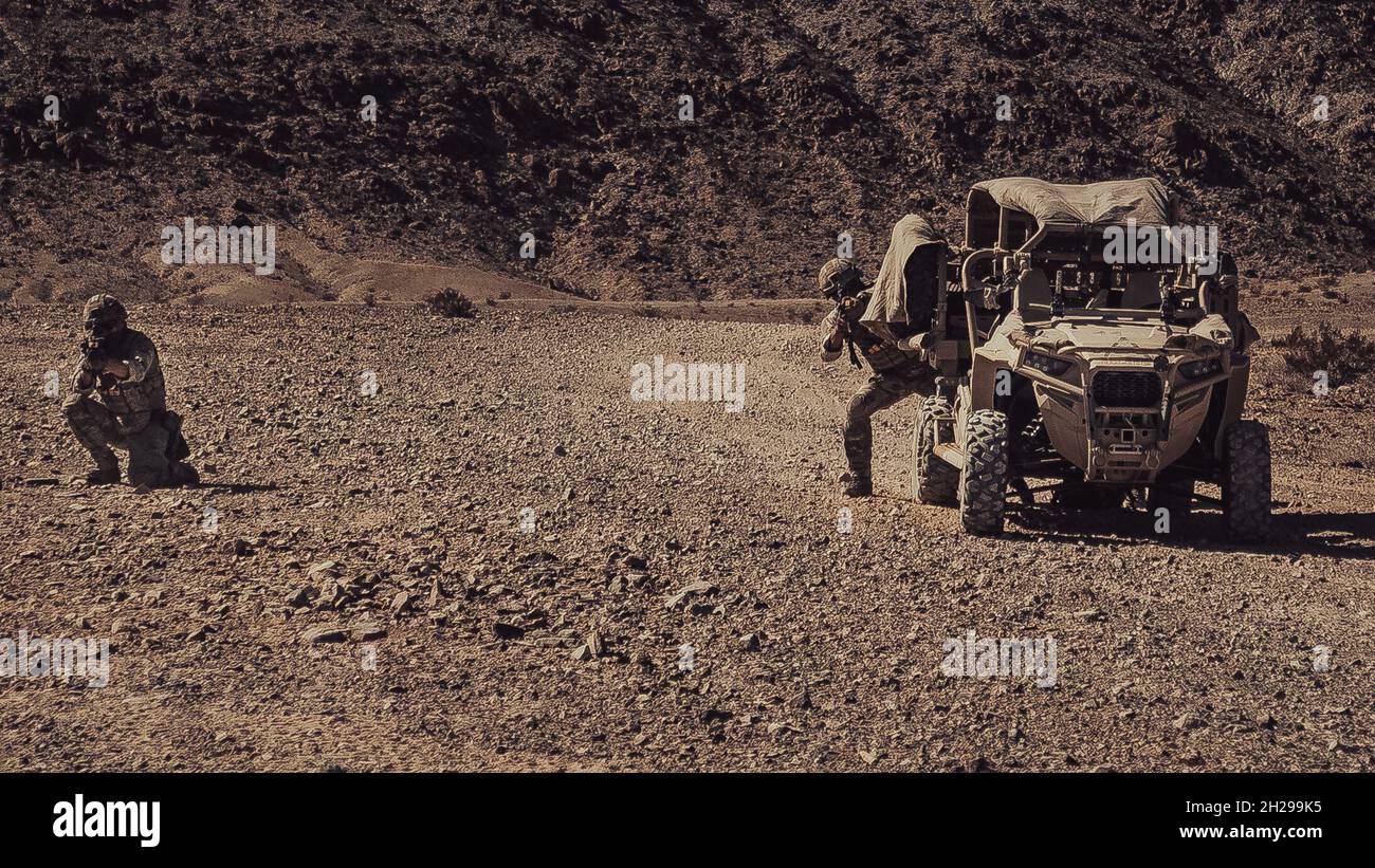 British Royal Marines with Alpha Company, 40 Commando, Royal Marines ...