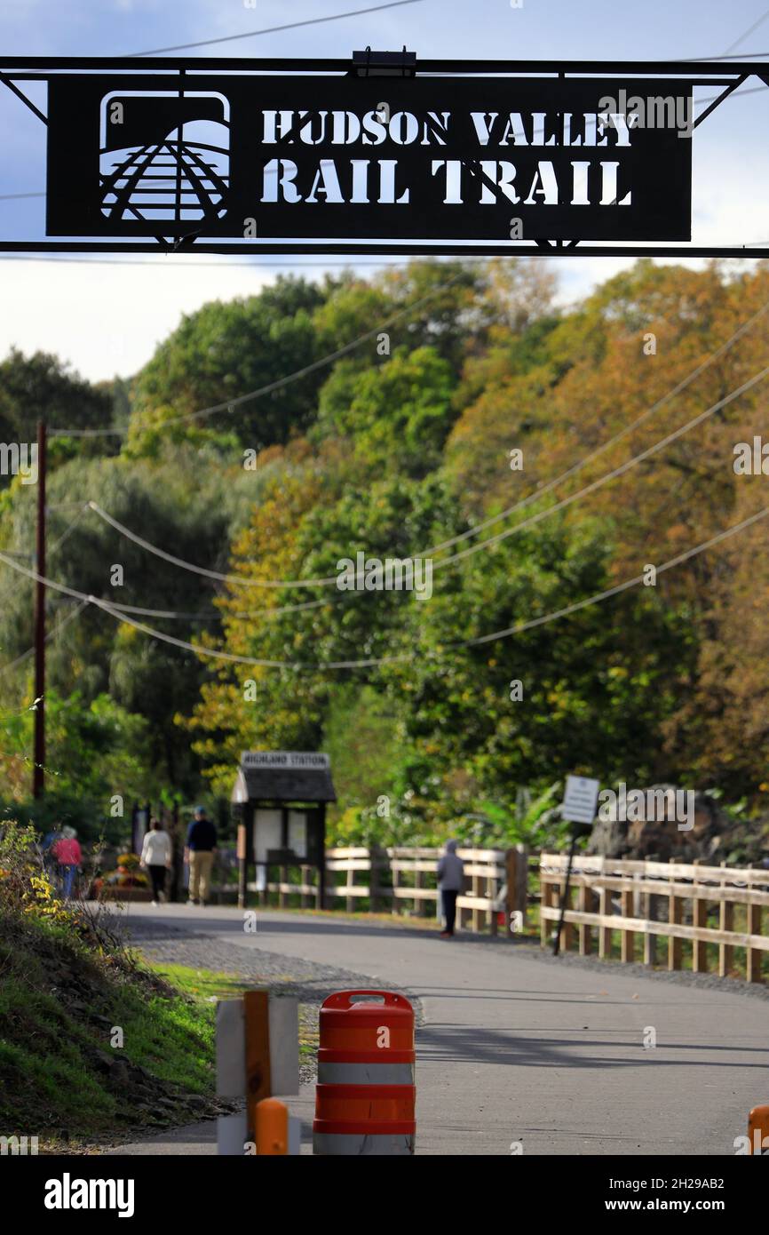 The sign of Hudson Valley Rail Trail over the trail head in Highland ...
