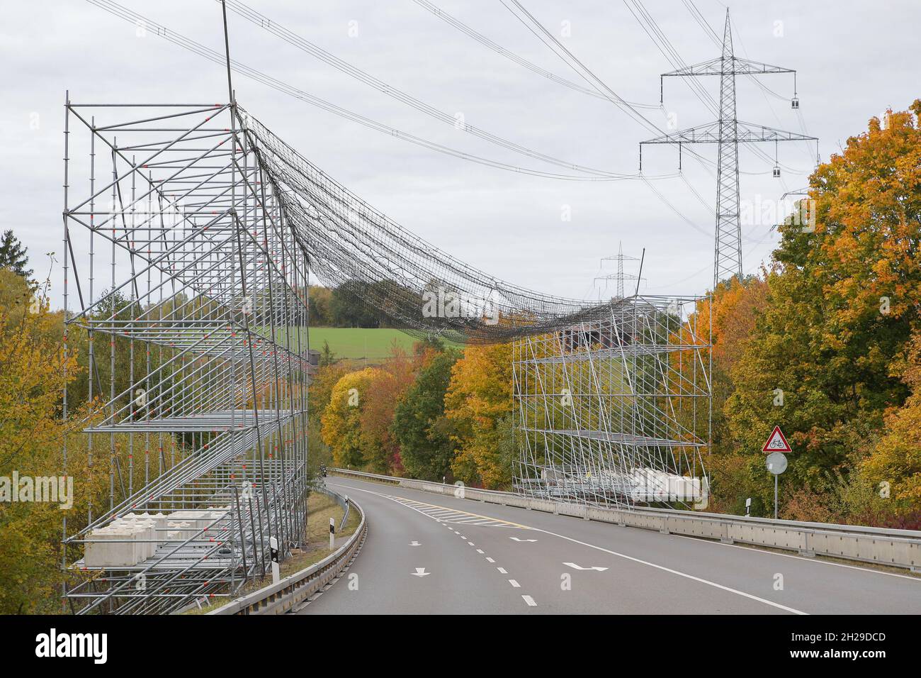 Scaffolding protection net hi-res stock photography and images - Alamy