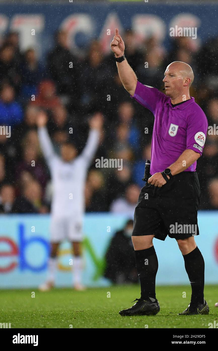 Simon hooper hi-res stock photography and images - Alamy