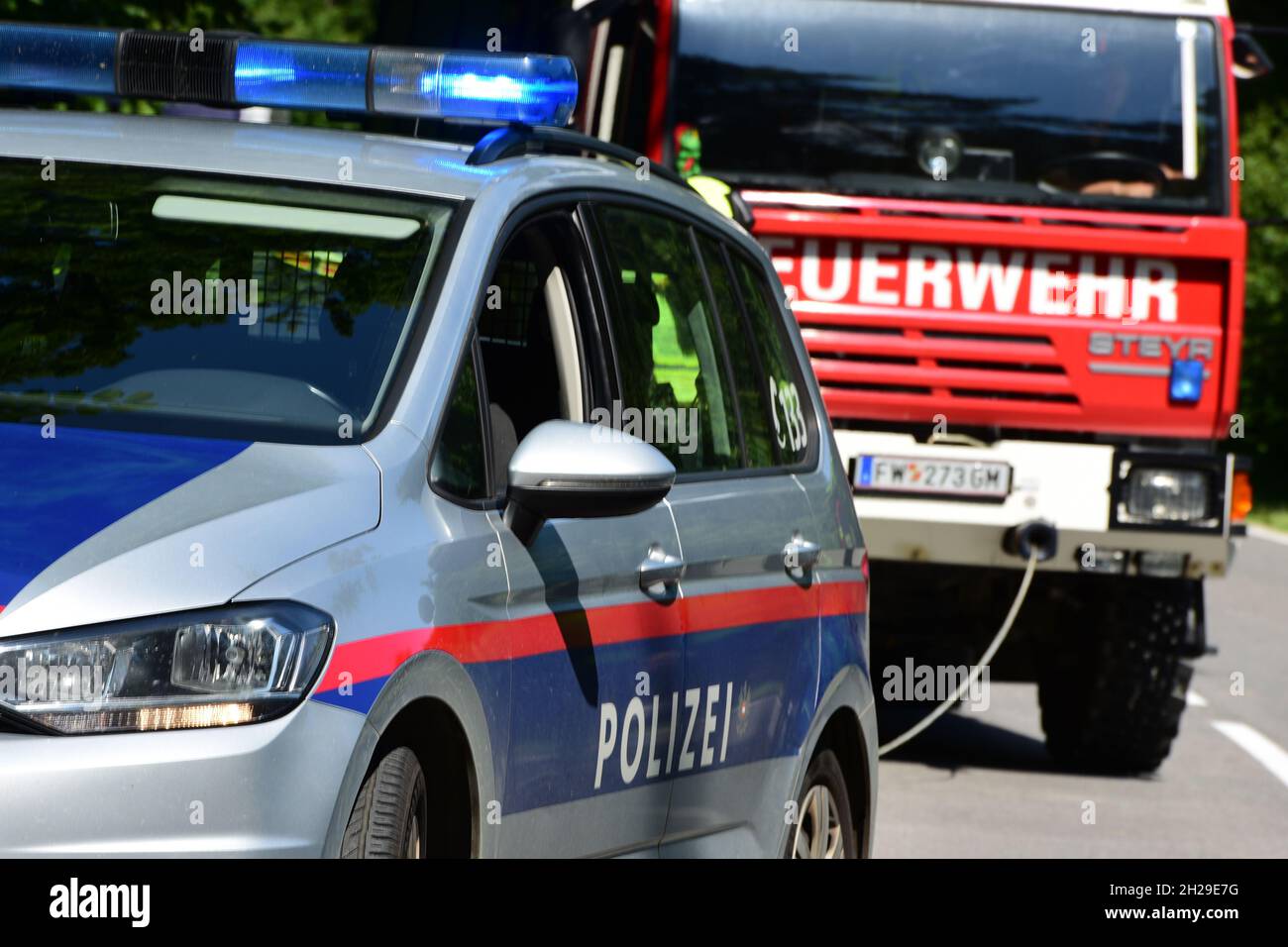 Polizei, feuerwehr hi-res stock photography and images - Alamy