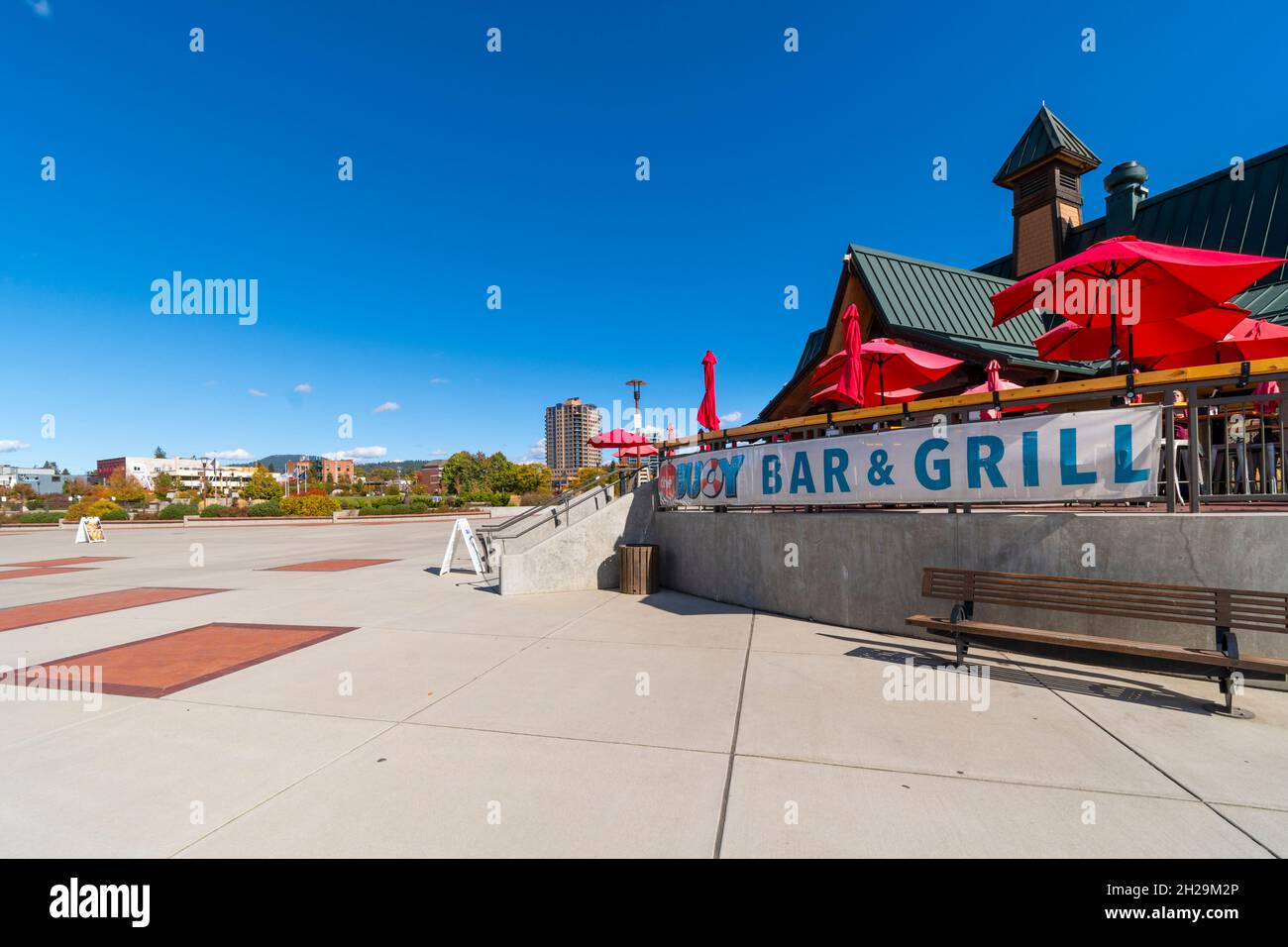 Boardwalk lake lakeside hi-res stock photography and images - Alamy
