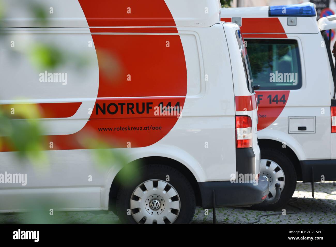 Rettungswagen des Roten Kreuzes (Oberösterreich, Österreich) - Red ...
