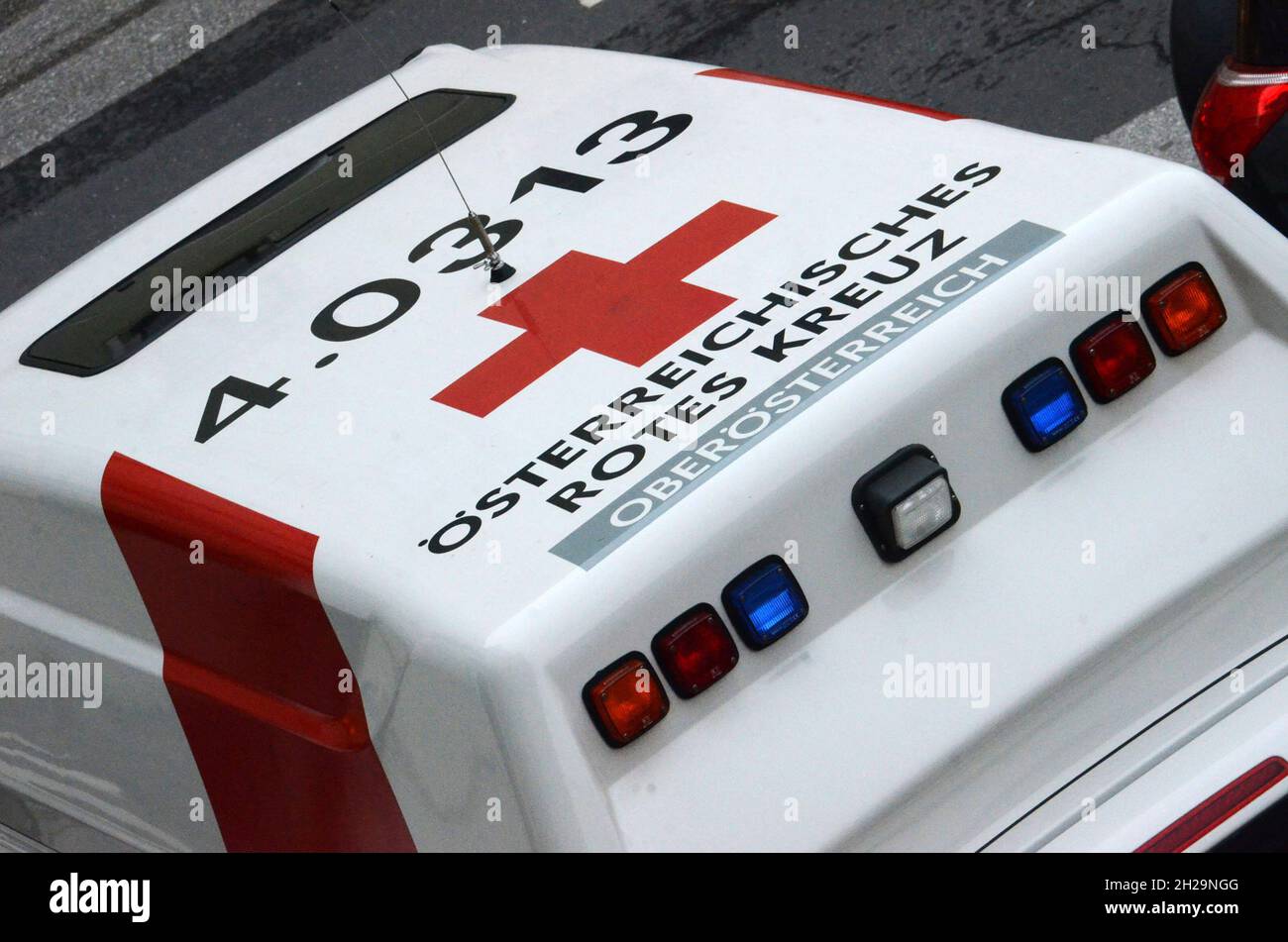 Rotes kreuz austria hi-res stock photography and images - Alamy