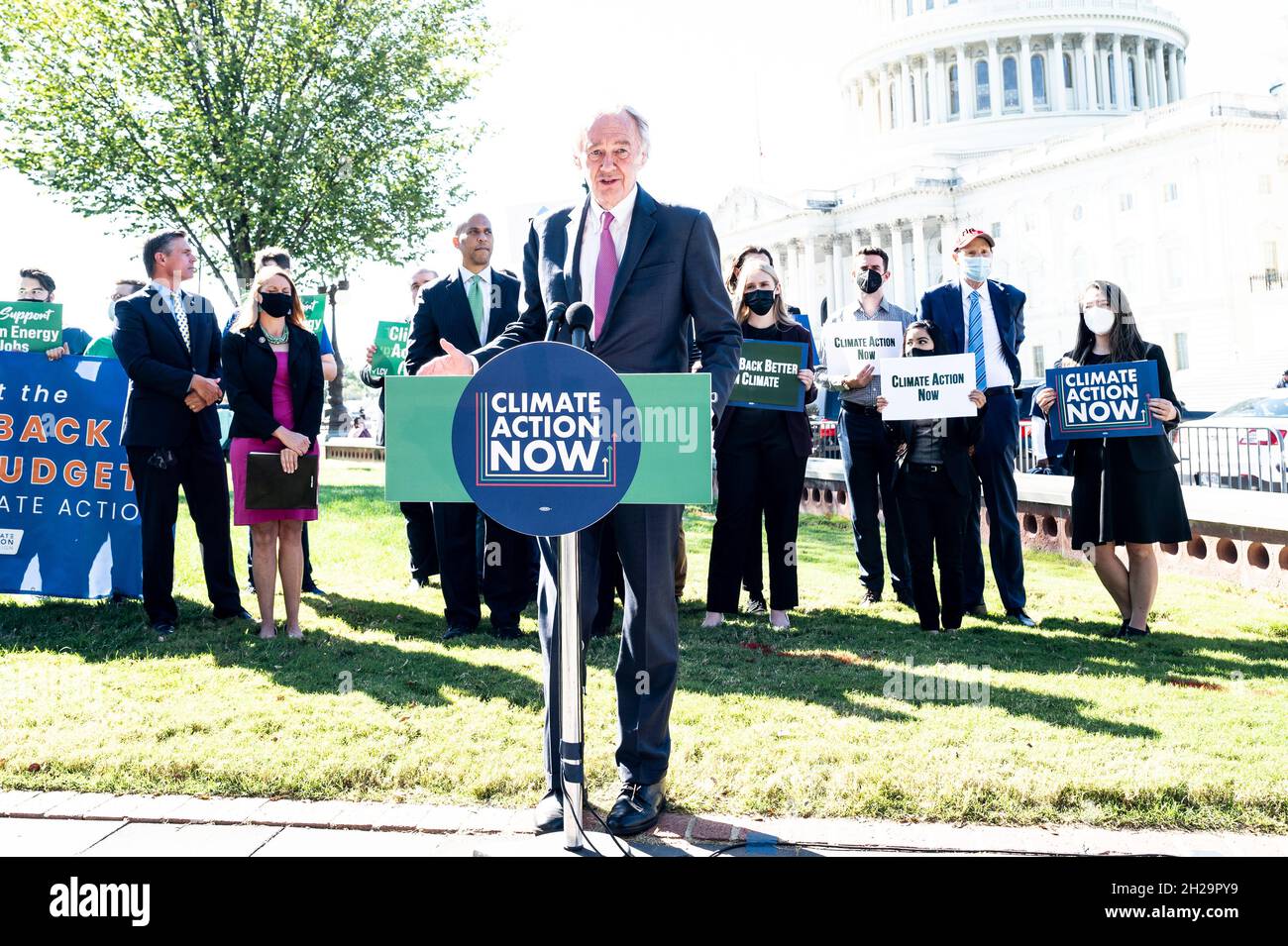 Washington, United States. 20th Oct, 2021. U.S. Senator Ed Markey (D-MA ...