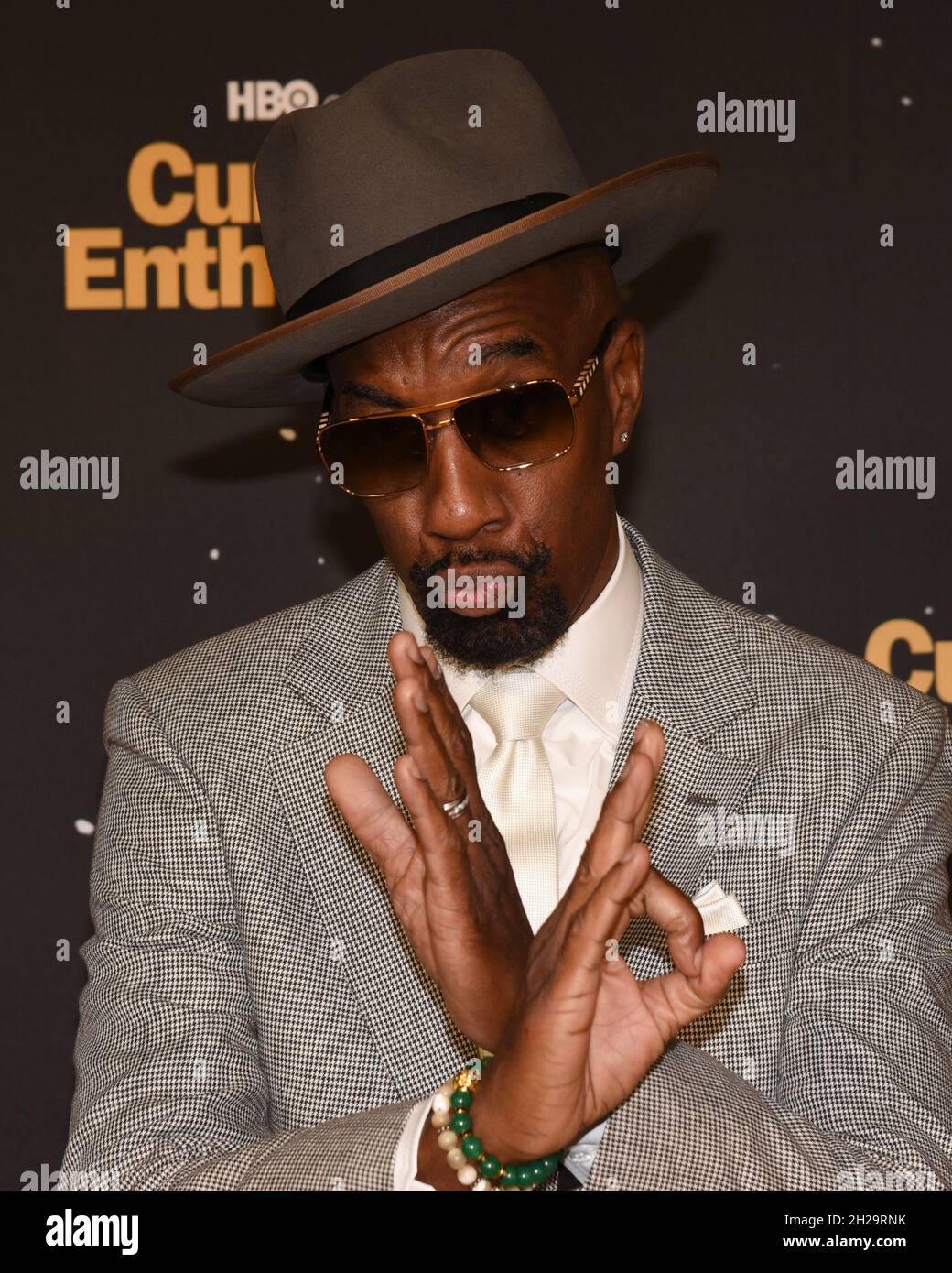 J b smoove curb your enthusiasm hi-res stock photography and images - Alamy