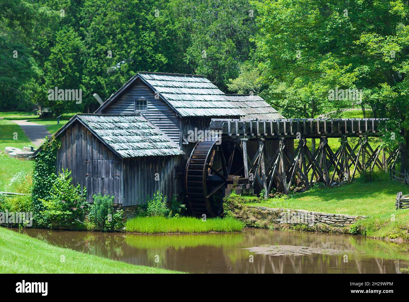 Mabry mill on blue ridge hi-res stock photography and images - Alamy