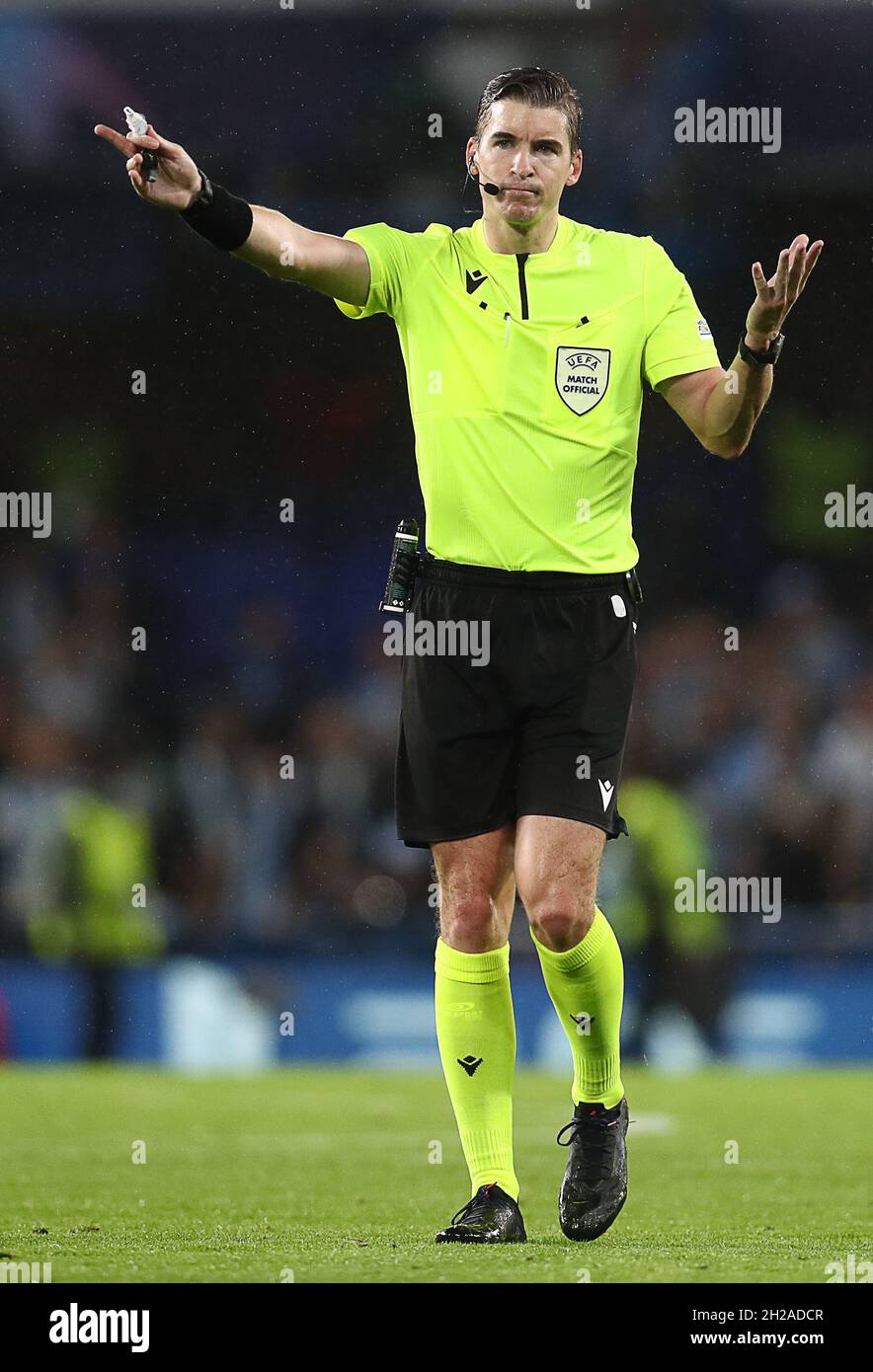 Referee francois letexier hi-res stock photography and images - Alamy