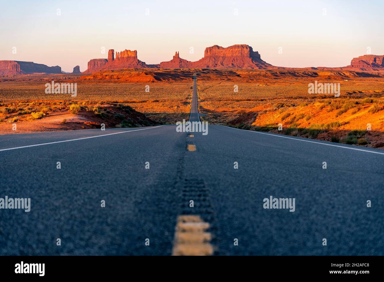 Desert Road through famous Monument Valley Tribal Park Utah Arizona USA ...