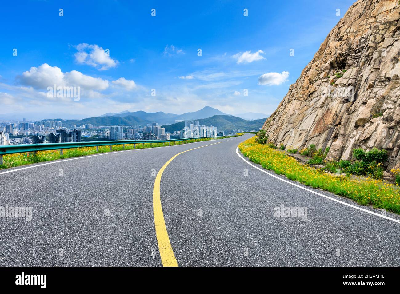 Modern city scenery and scenery hi-res stock photography and images - Alamy