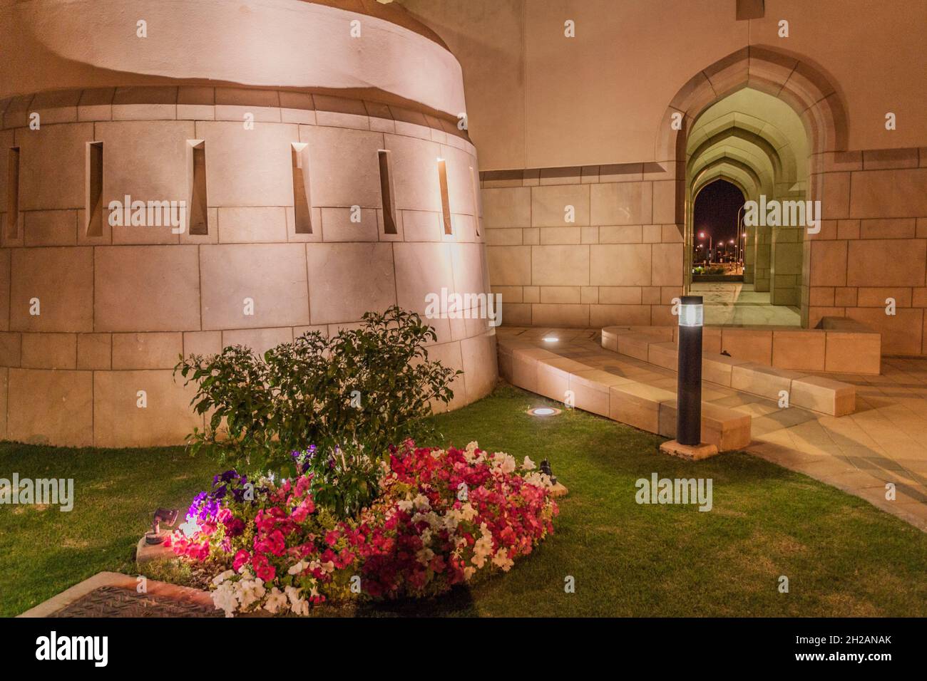 Gate bahla hi-res stock photography and images - Alamy