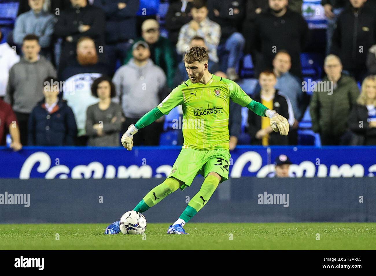 Daniel Grimshaw #32 of Blackpool in action during the game Stock Photo - Alamy