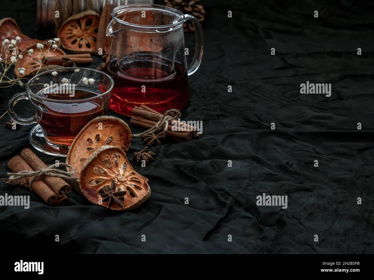 Hot bael fruit tea with bark of bael fruit. The properties of hot bael ...