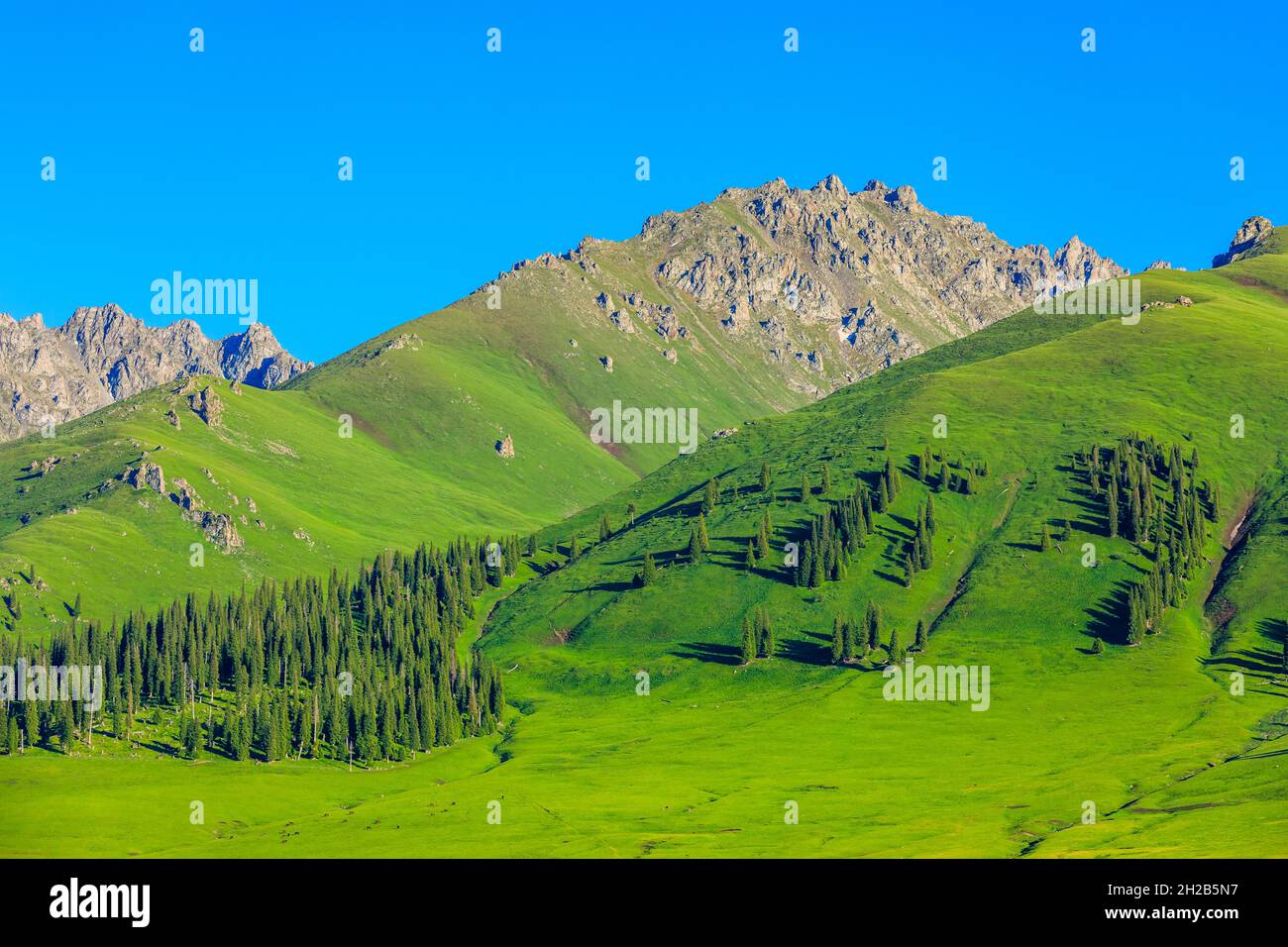 Nalati grassland with beautiful mountain natural landscape in Xinjiang ...