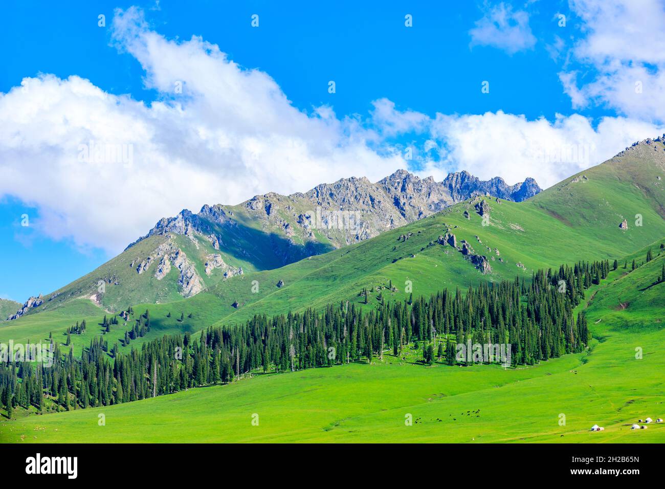 Nalati grassland with beautiful mountain natural landscape in Xinjiang ...