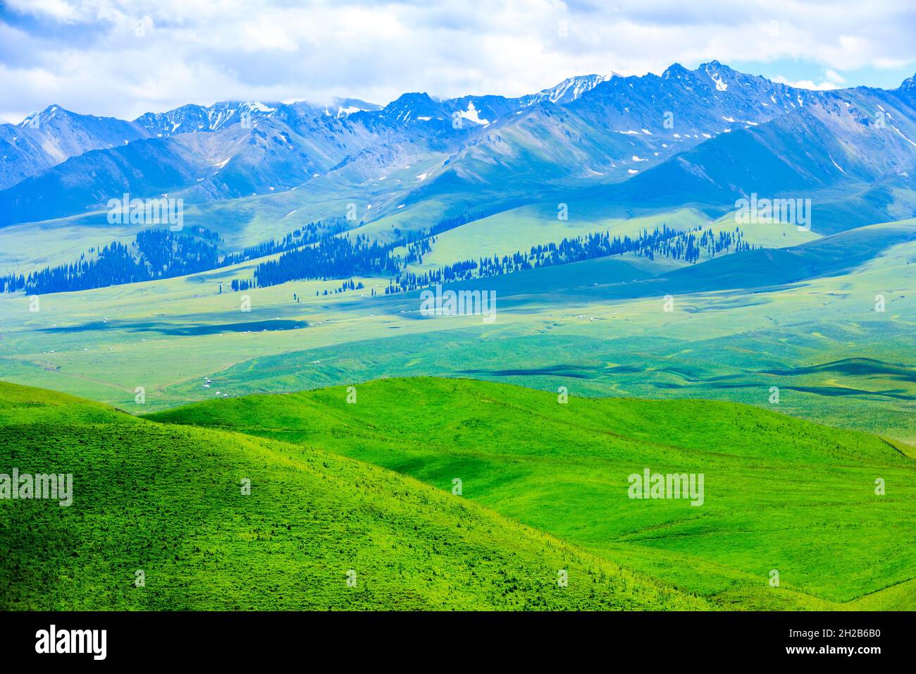Nalati grassland with beautiful mountain natural landscape in Xinjiang ...