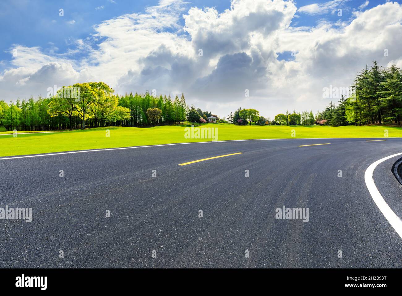 Season transport hi-res stock photography and images - Alamy