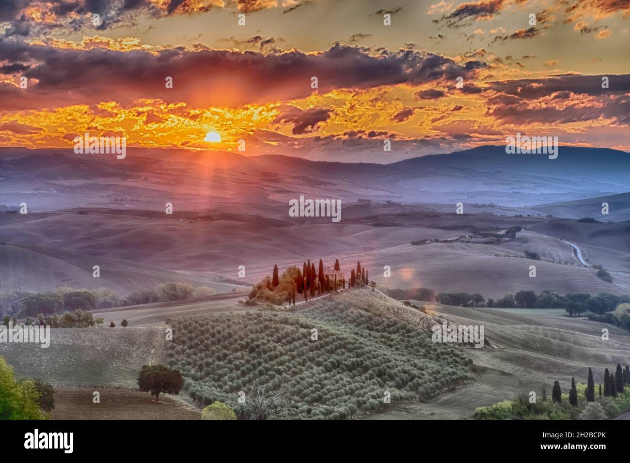 Rural landscapes in tuscany hi-res stock photography and images - Alamy
