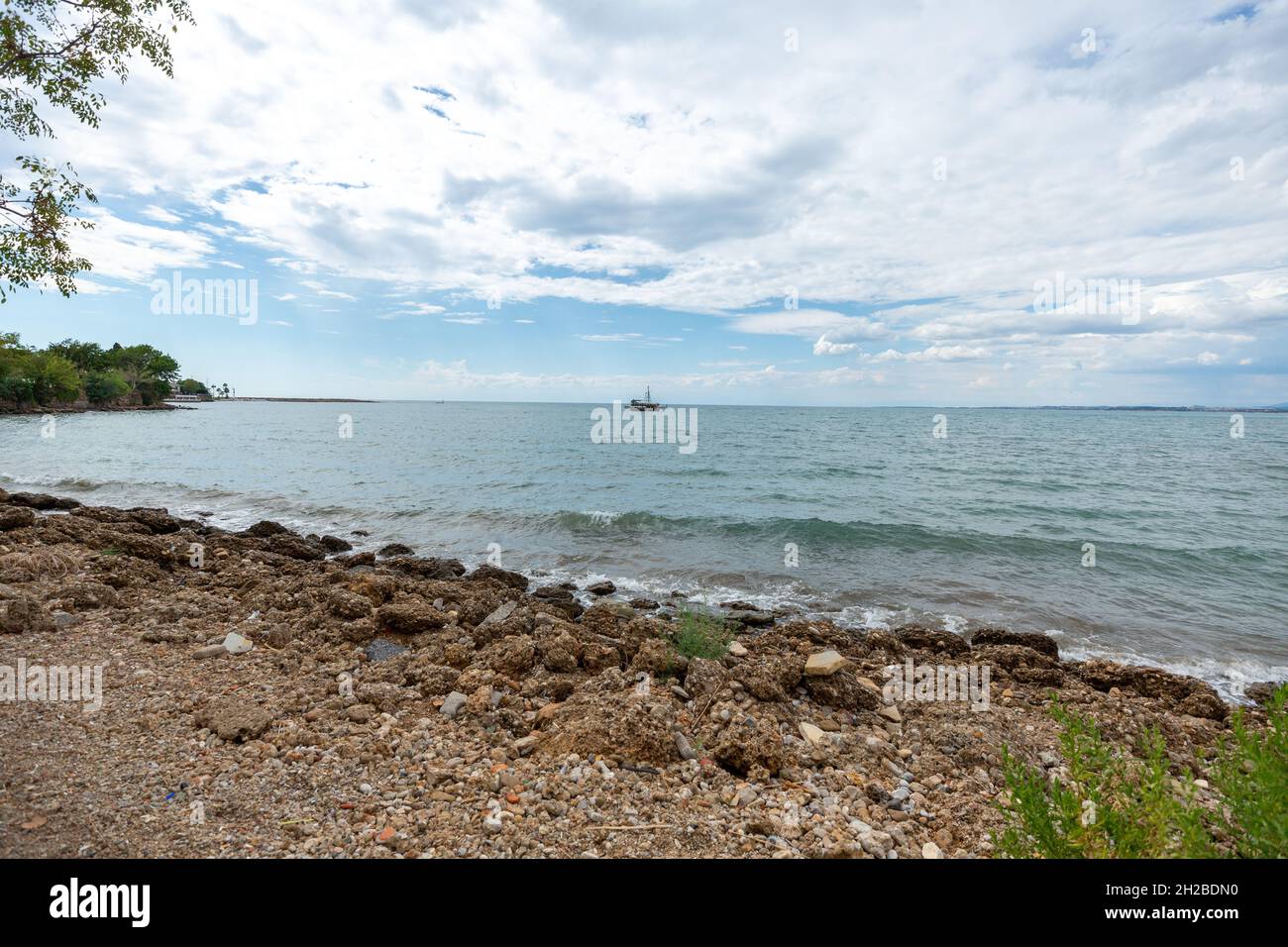 Beautiful beach side hi-res stock photography and images - Alamy
