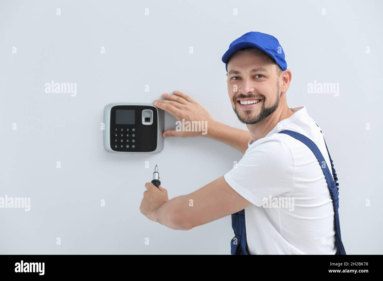 Install alarm control panel hi-res stock photography and images - Alamy