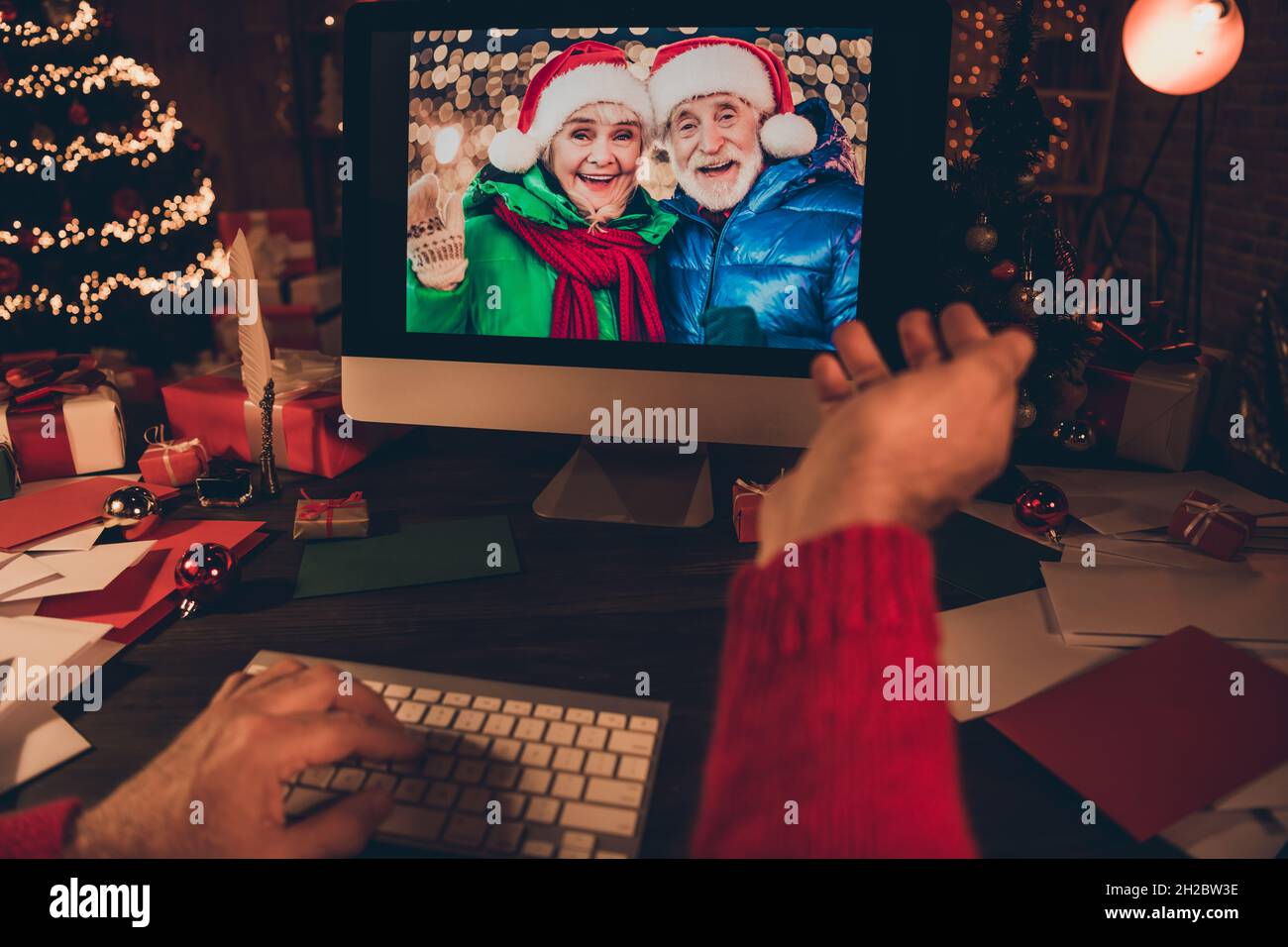 Cropped photo of aged santa claus speak talk online internet computer ...