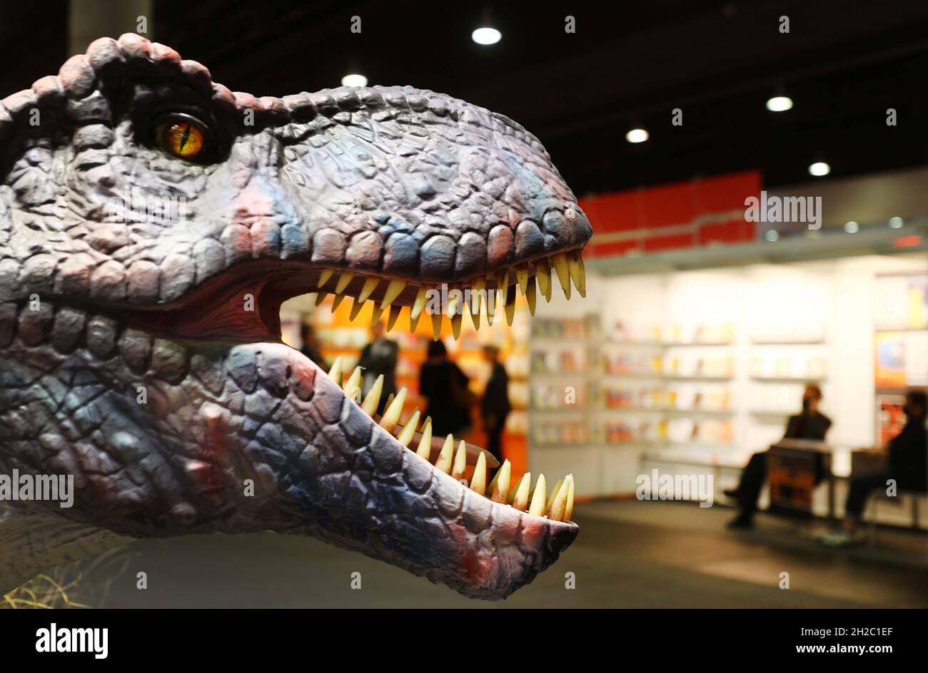 Largest puppet hi-res stock photography and images - Alamy