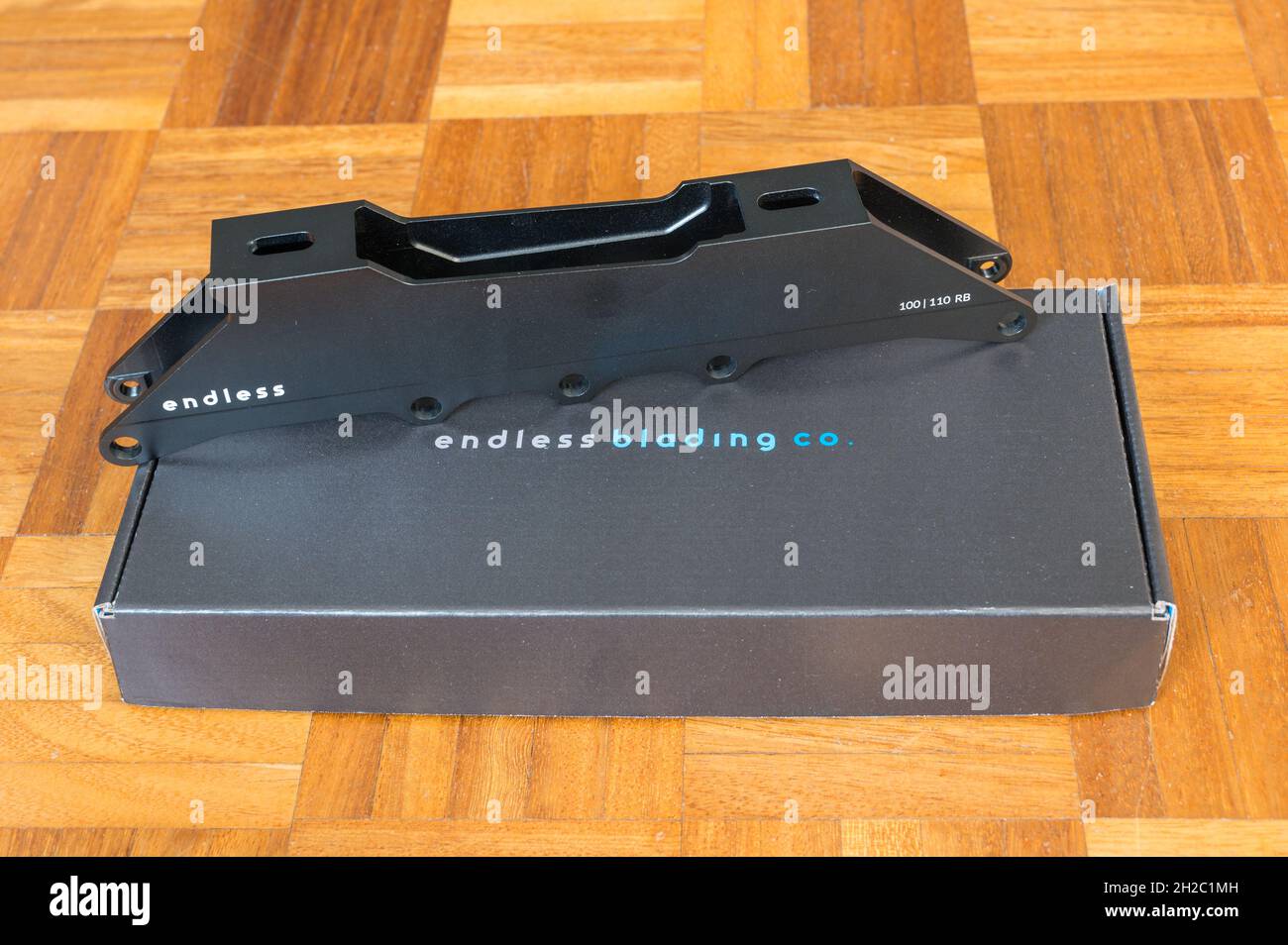 Endless 100RB inline skate frames black version from the Endless ...