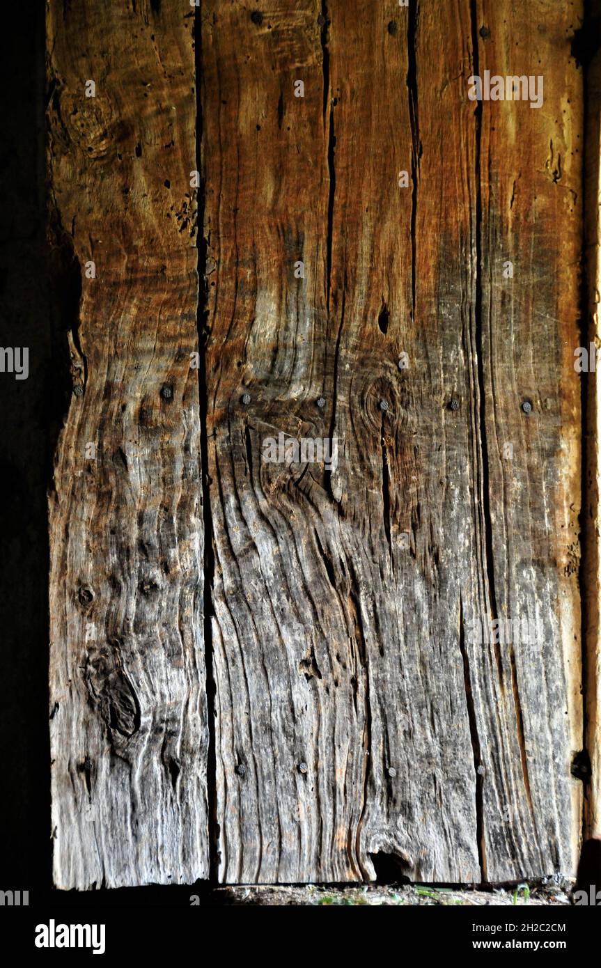 old creaky wooden door Stock Photo - Alamy