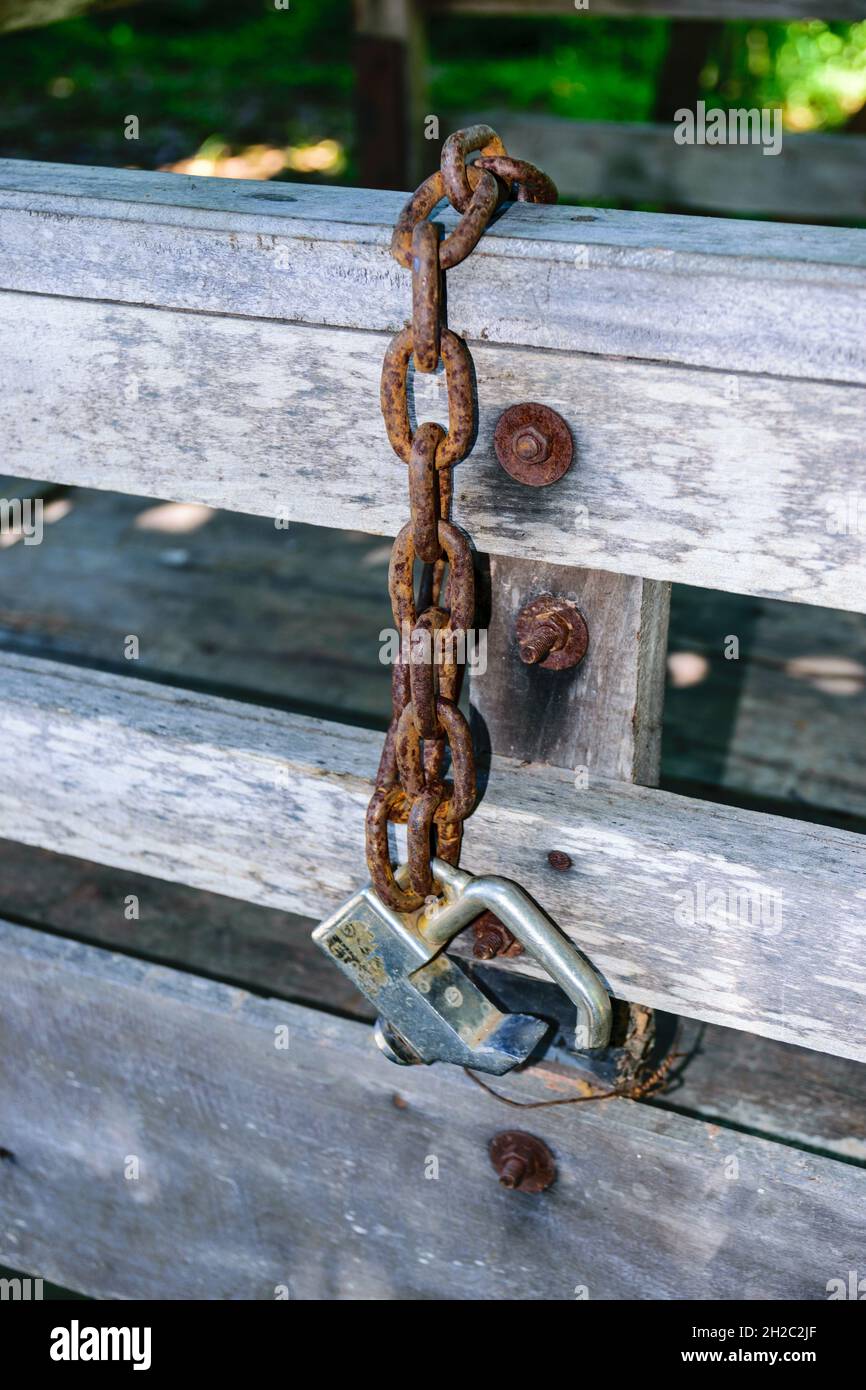 Old rusty padlock and chain Stock Photo - Alamy