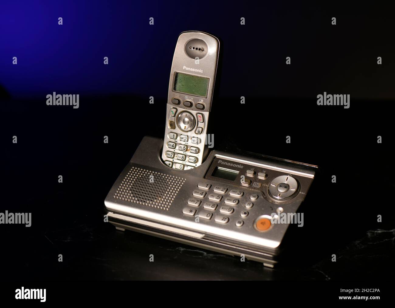 Answerphone machine hi-res stock photography and images - Alamy